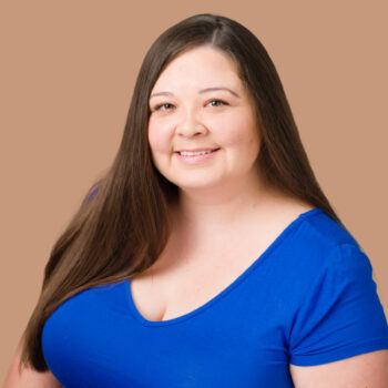 Our Team of Therapists and Wellness Providers - LynLake